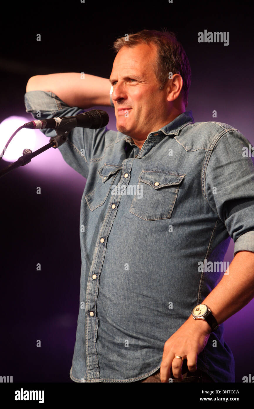 Mark hinton hi-res stock photography and images - Alamy