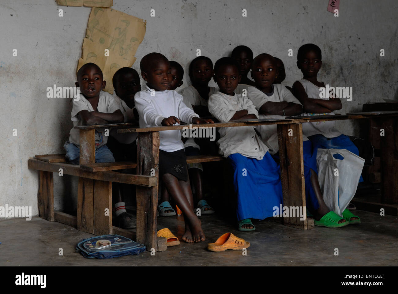 African School Children Lesson Poverty Stock Photos & African School ...