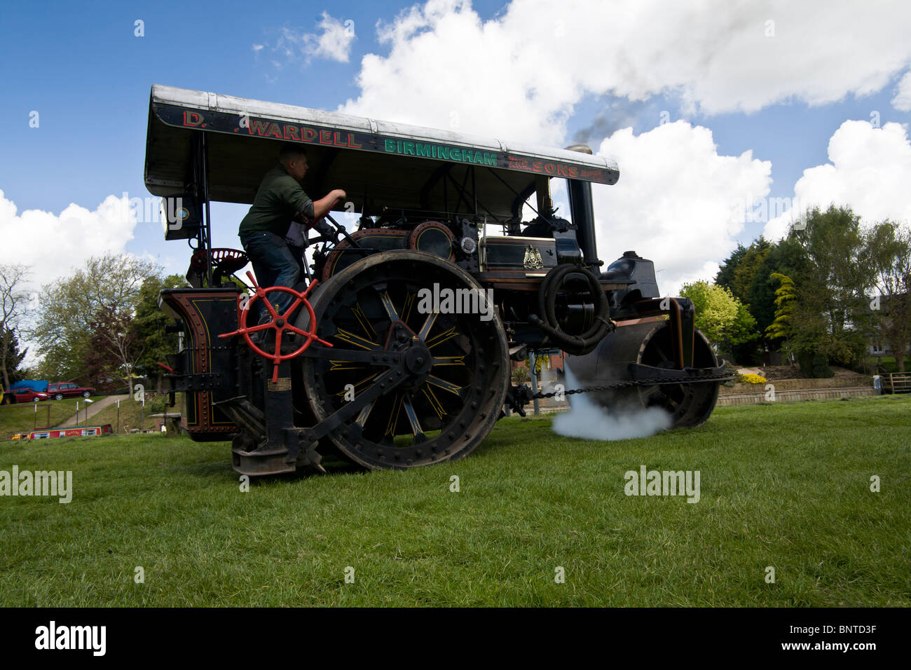 steam traction engine at vintage fair rally in pretty riverside ...