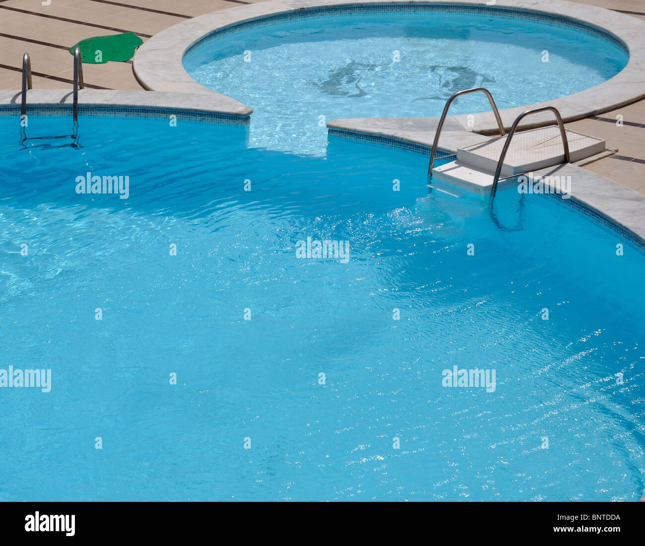 Cold swimming pool with clear water Stock Photo - Alamy
