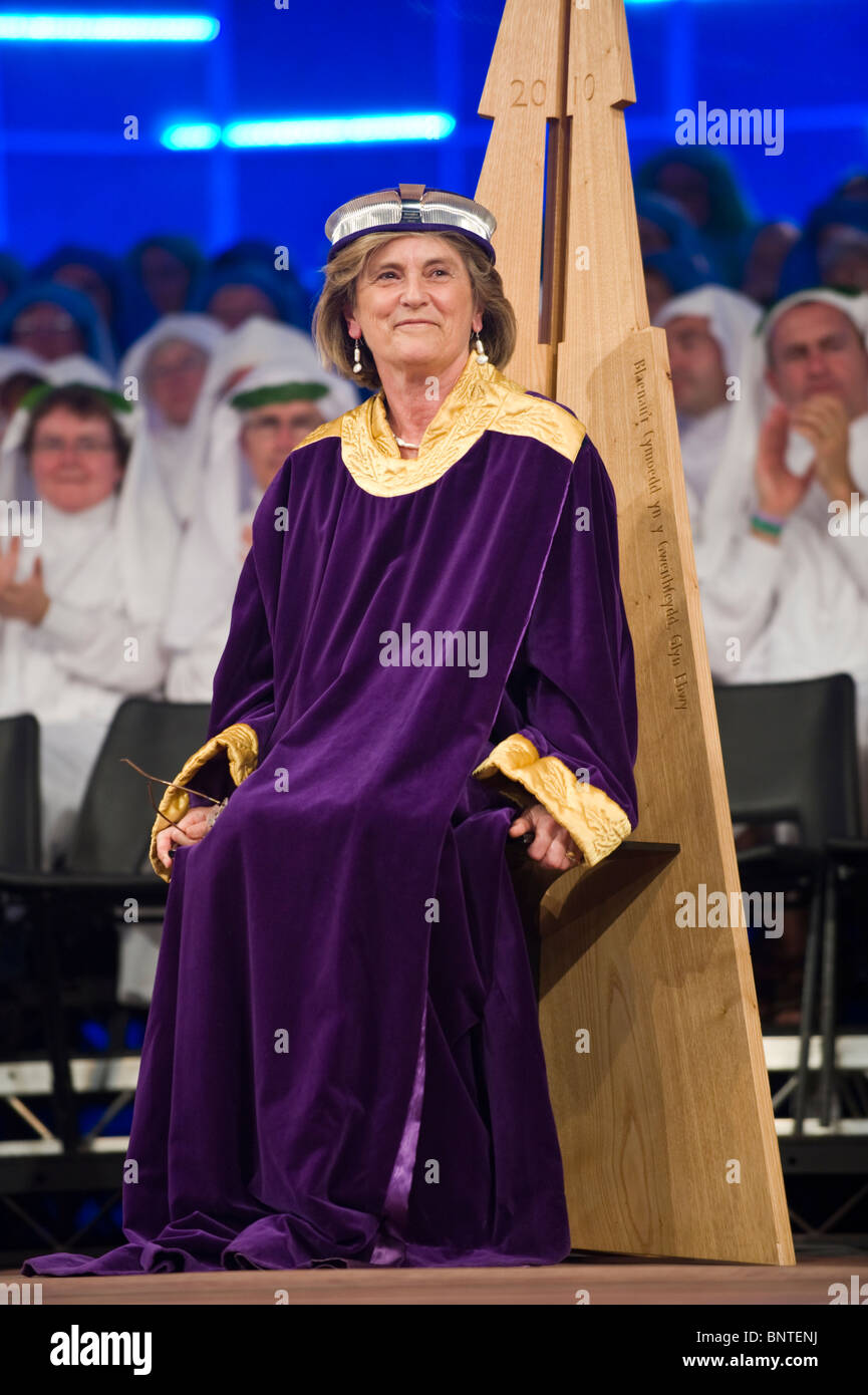 Glenys Mair Glyn Roberts winner of the Crown at National Eisteddfod ...