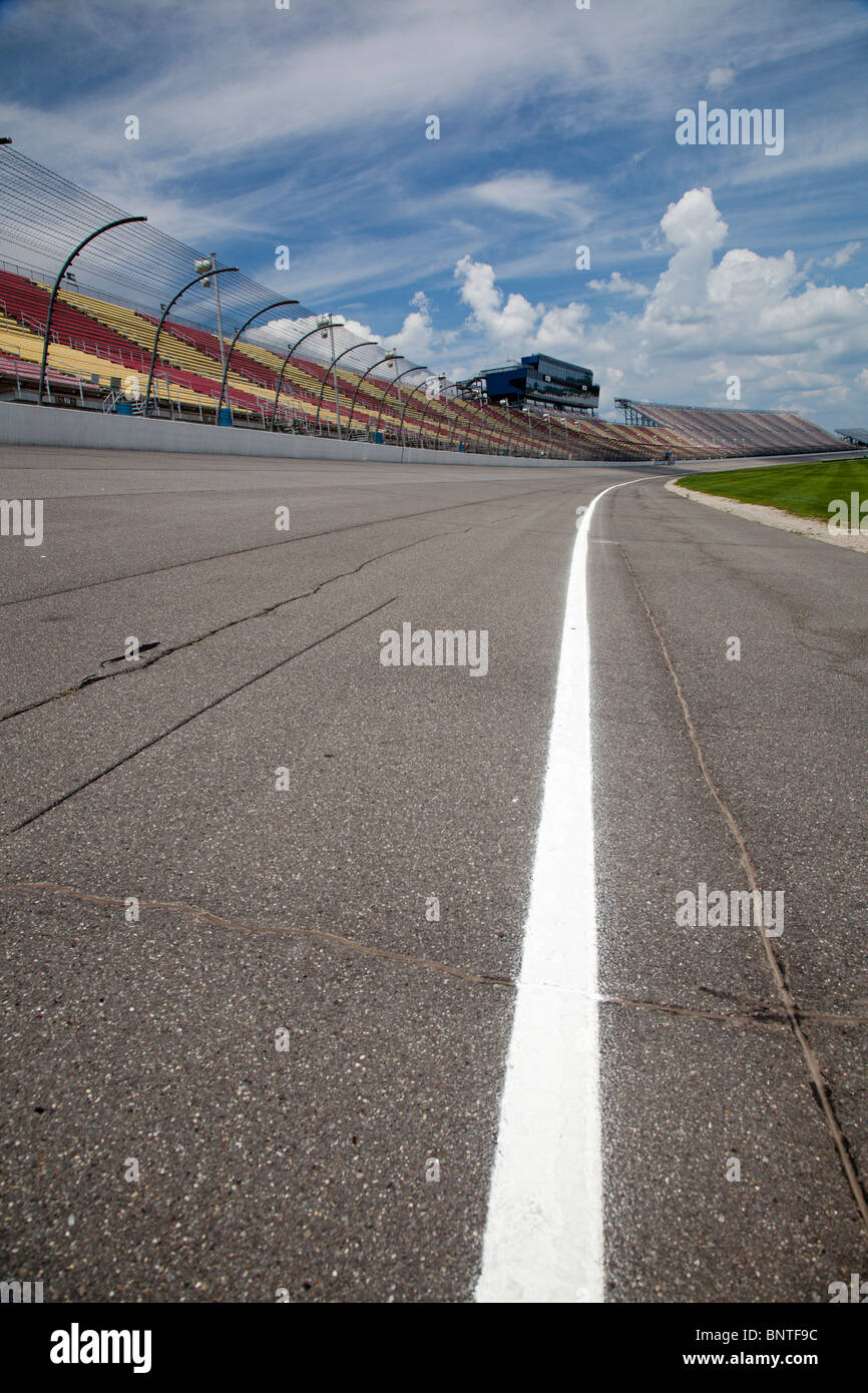 Michigan international speedway hi-res stock photography and images - Alamy