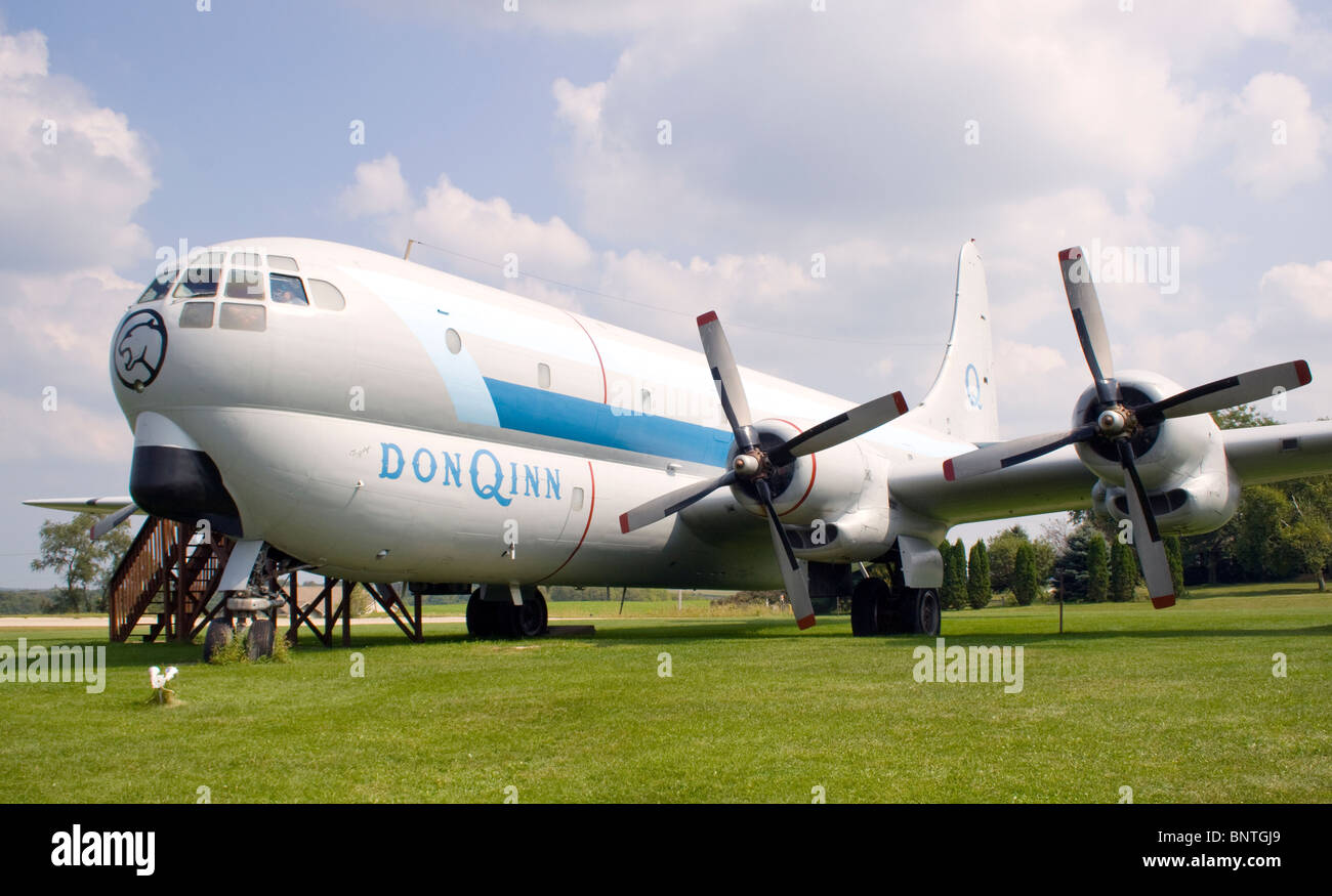 Cargo plane hi-res stock photography and images - Alamy