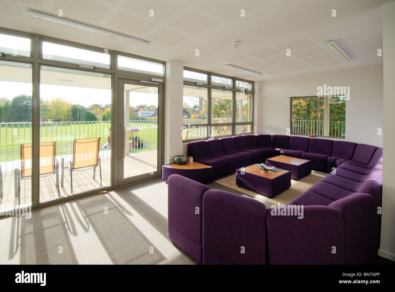 Burnham Copse Primary School Stock Photo - Alamy