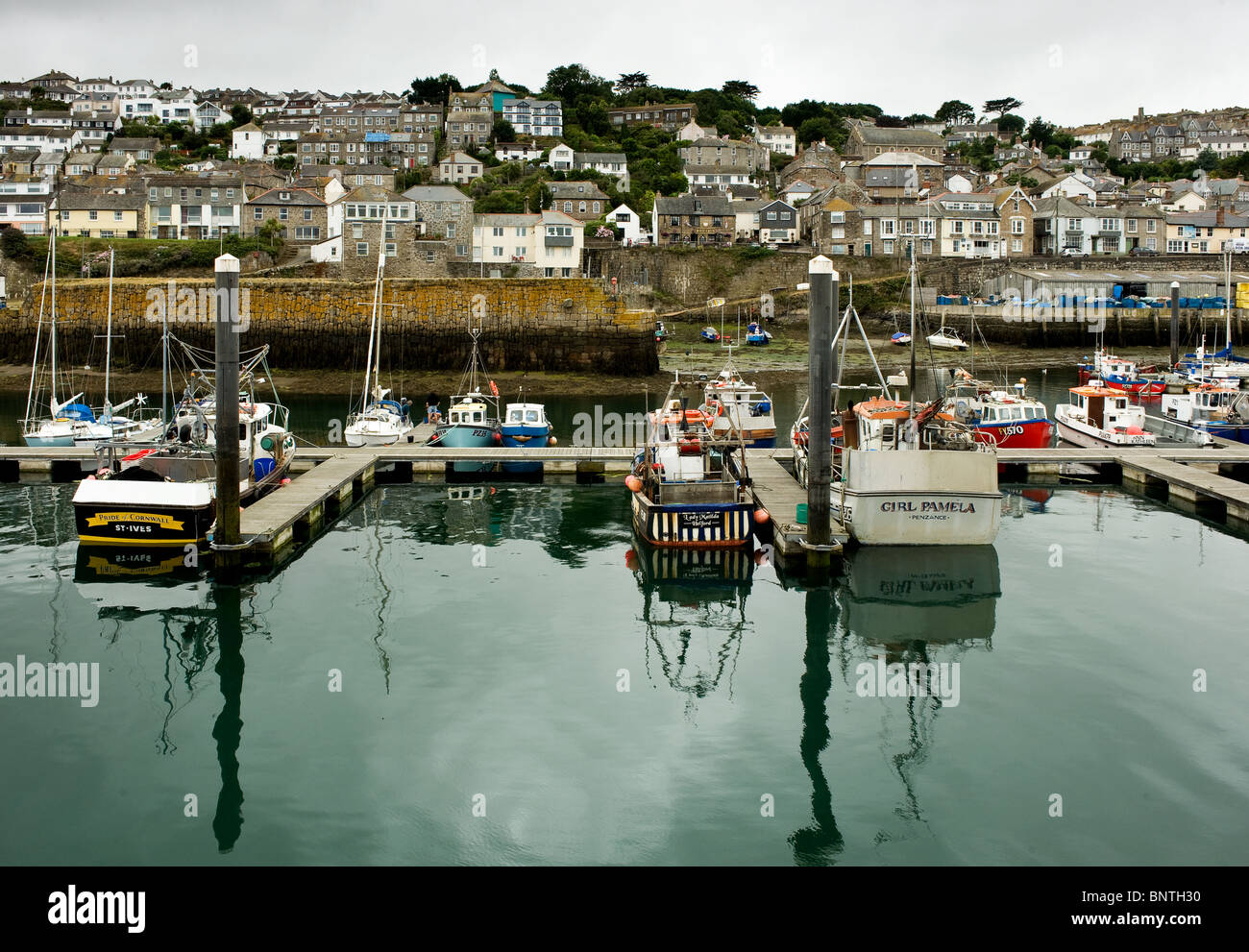 Newlyn in Cornwall. Photo by Gordon Scammell Stock Photo - Alamy