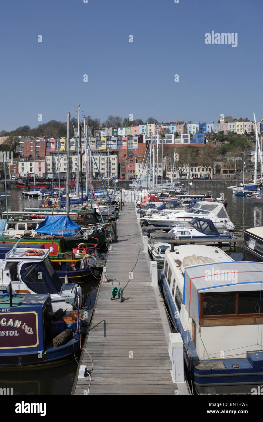 Harbour houses boats bristol hi-res stock photography and images - Alamy