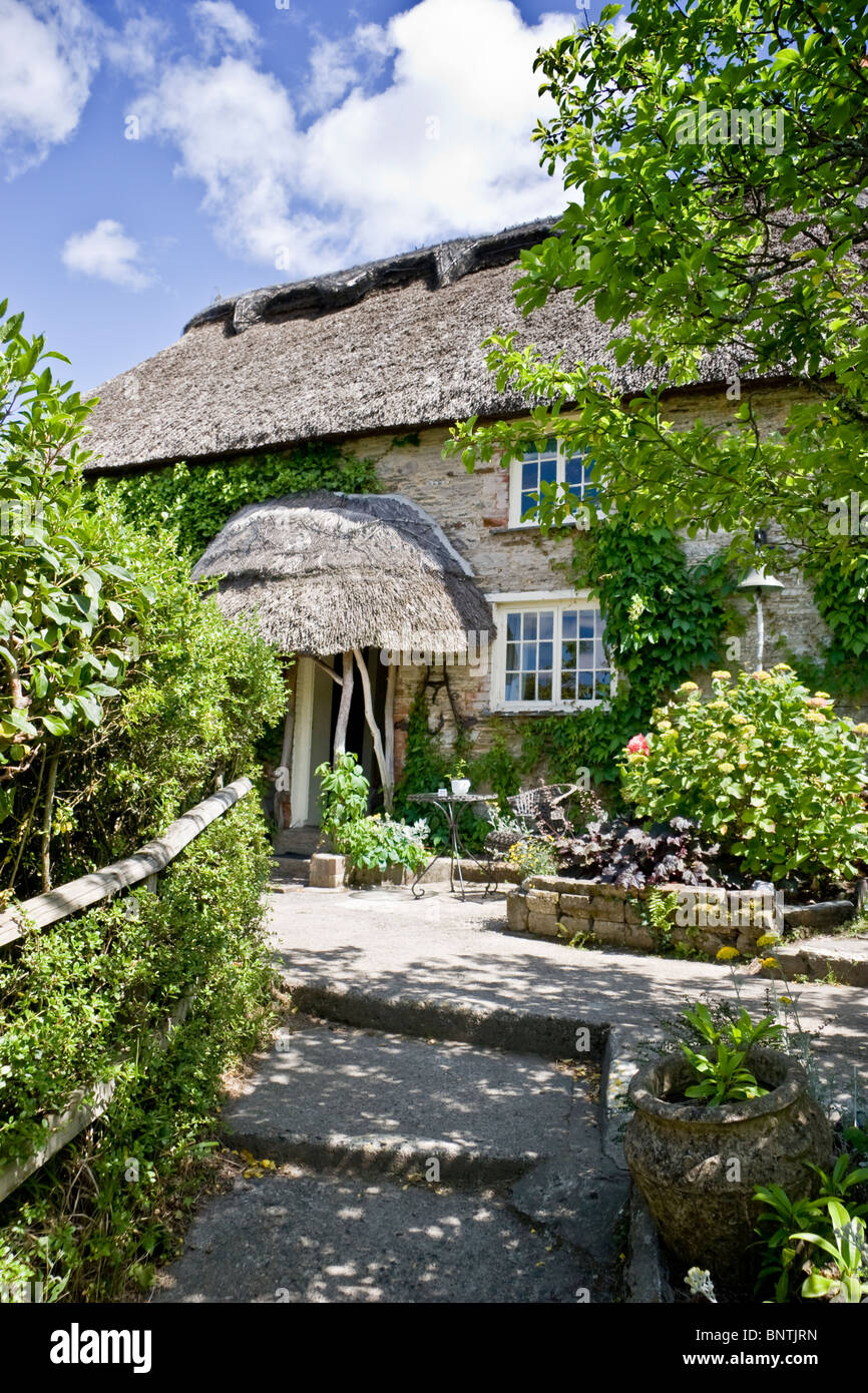 Smugglers cottage hi-res stock photography and images - Alamy