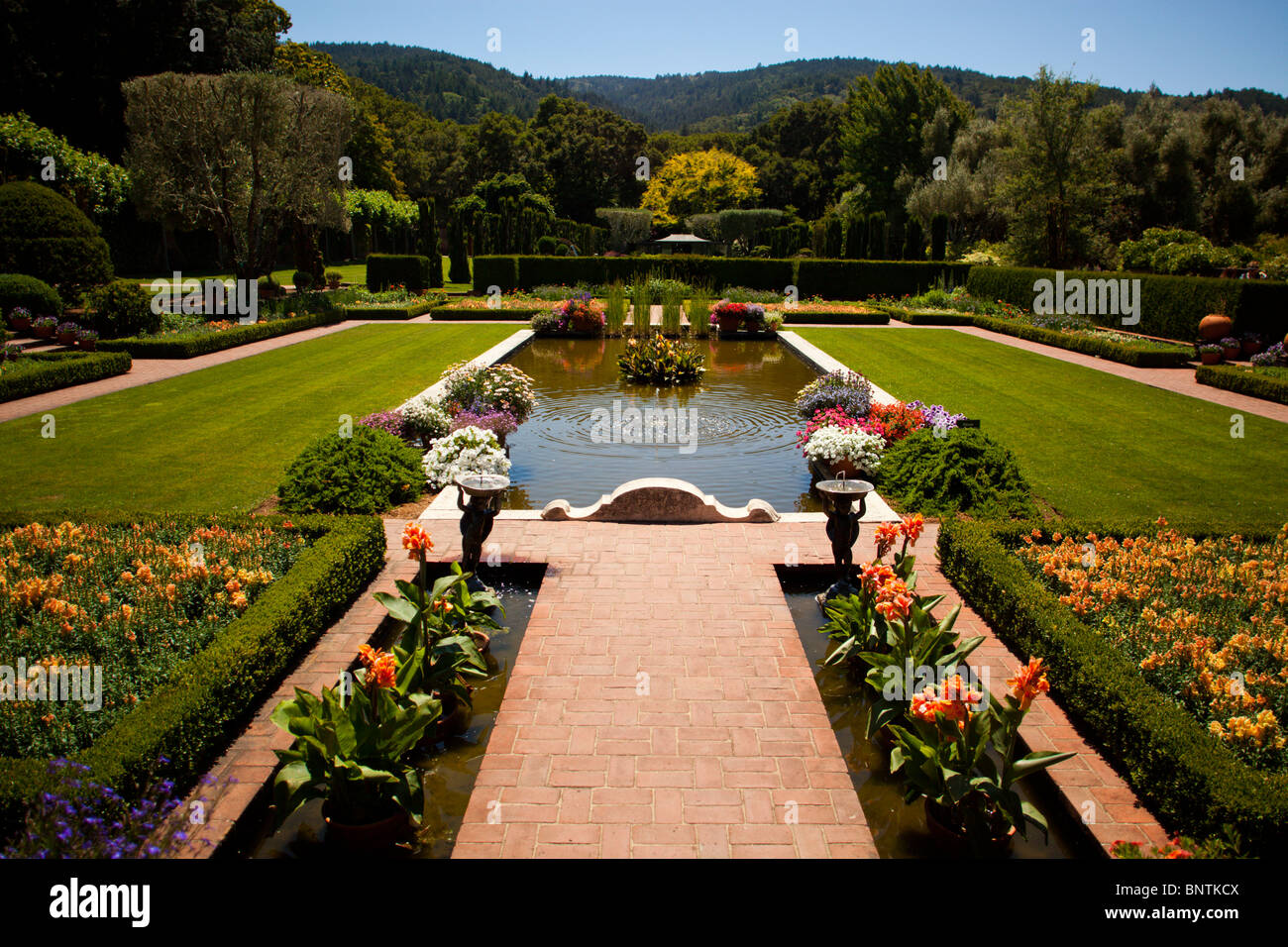Gardens, Filoli Mansion, California, United States of America Stock ...