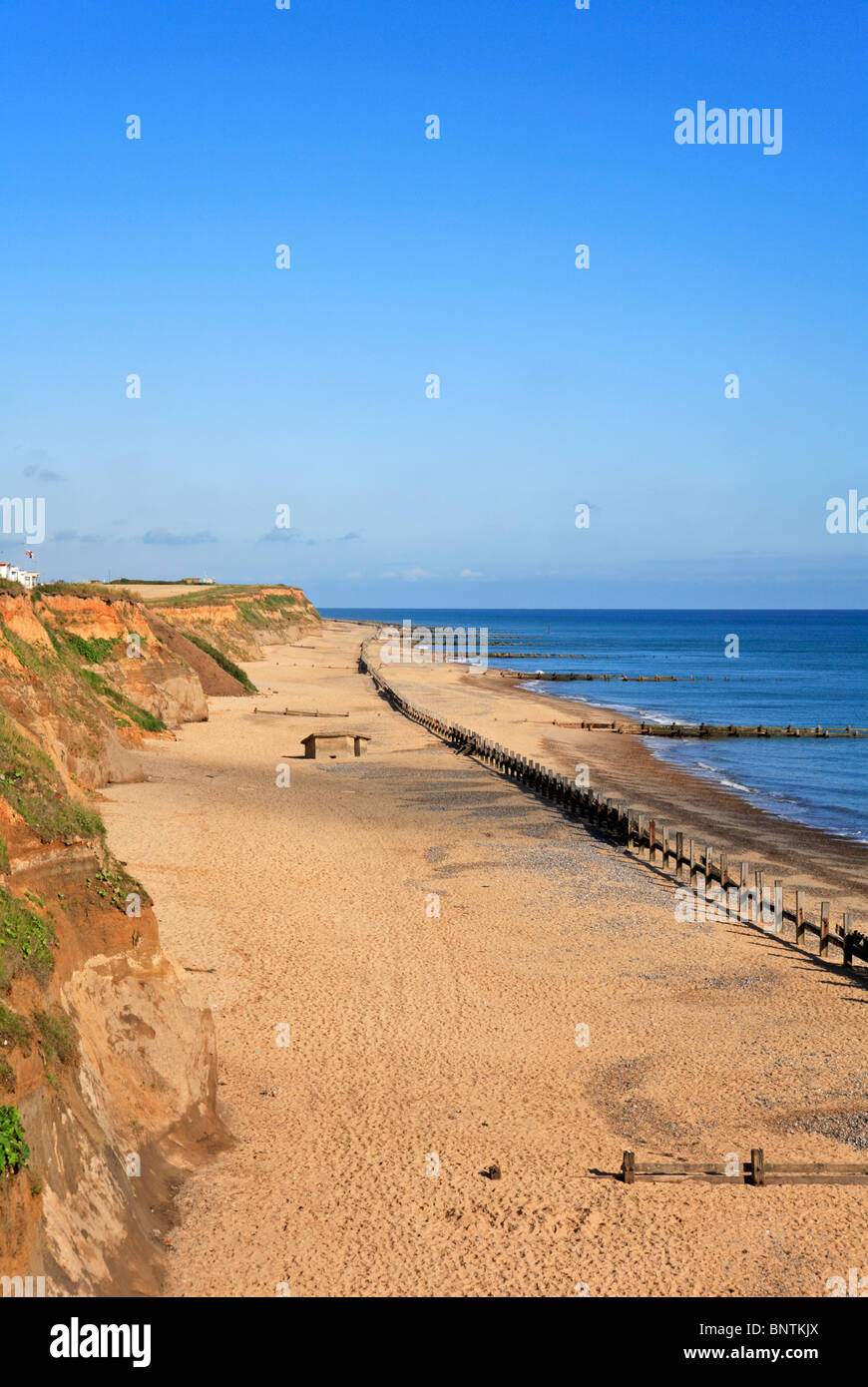 The beach between Happisburgh and Ostend on the Norfolk coast, England ...