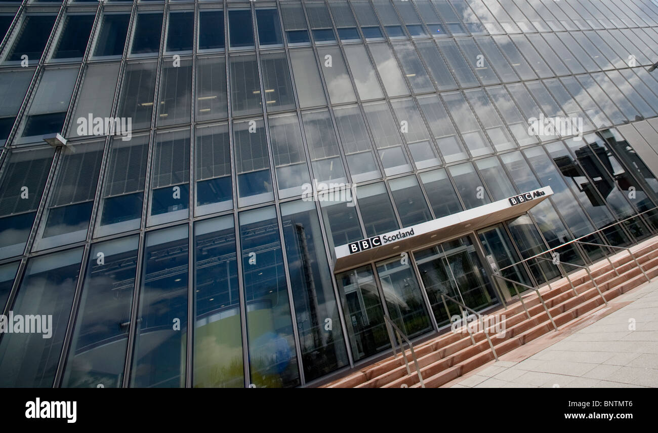 Bbc scotlands headquarters pacific quay hi-res stock photography and ...