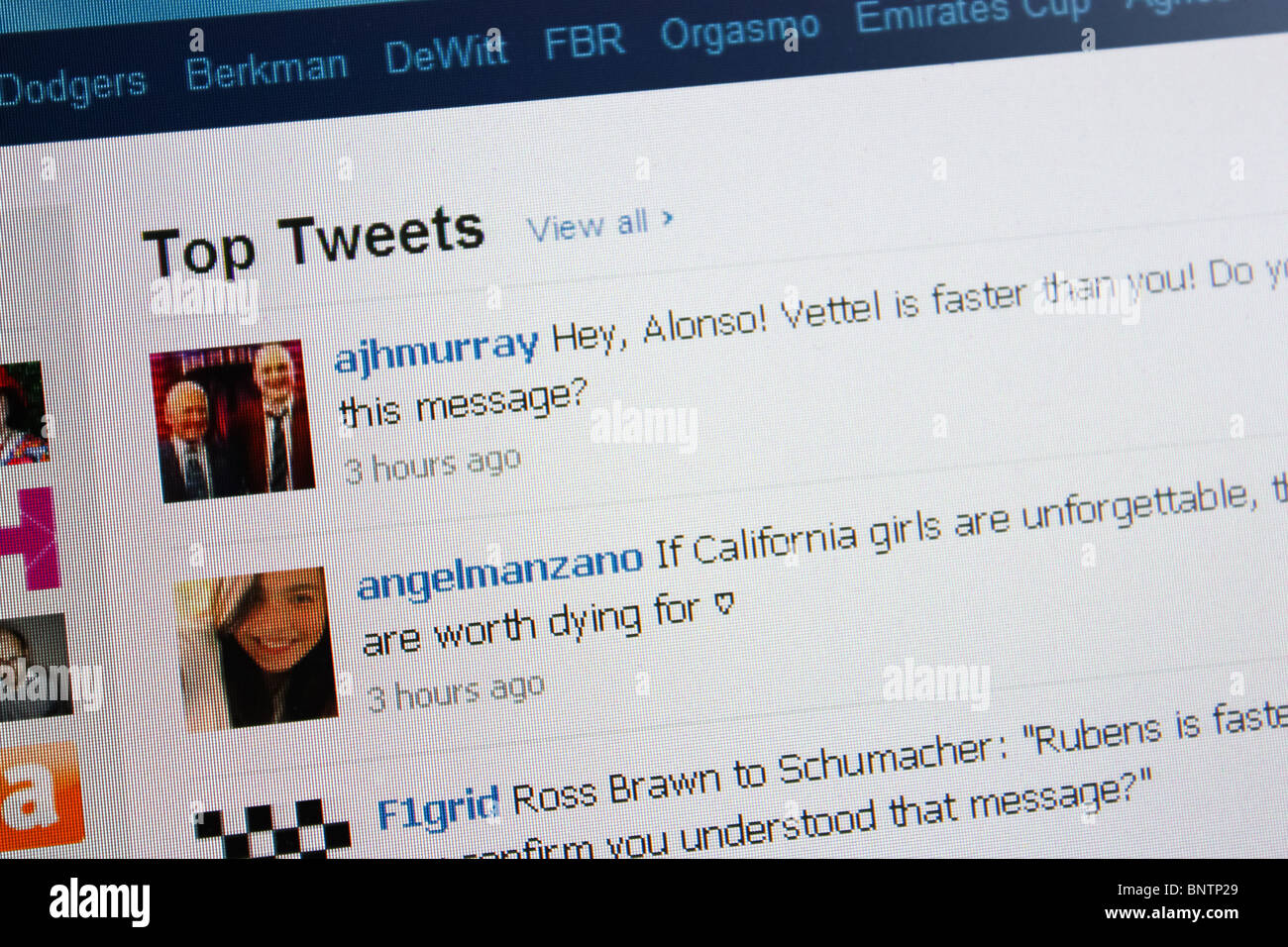 Tweets hi-res stock photography and images - Alamy