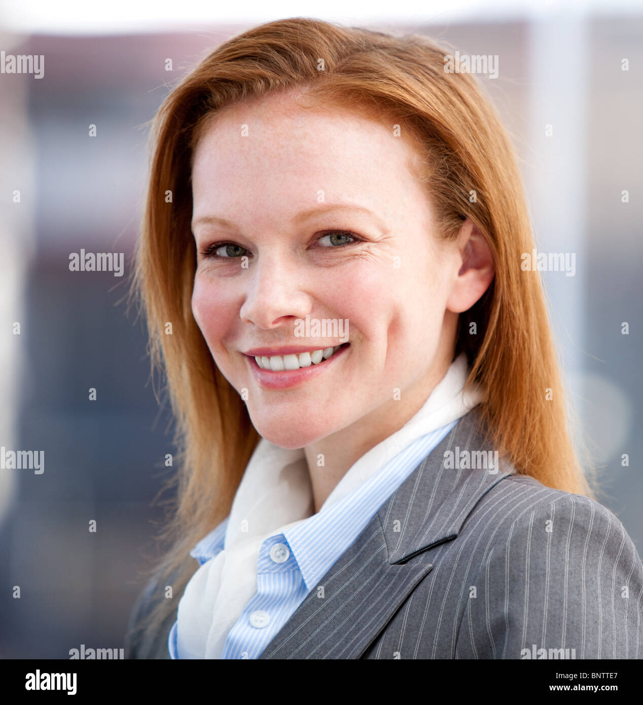 Portrait radiant business woman hi-res stock photography and images - Alamy