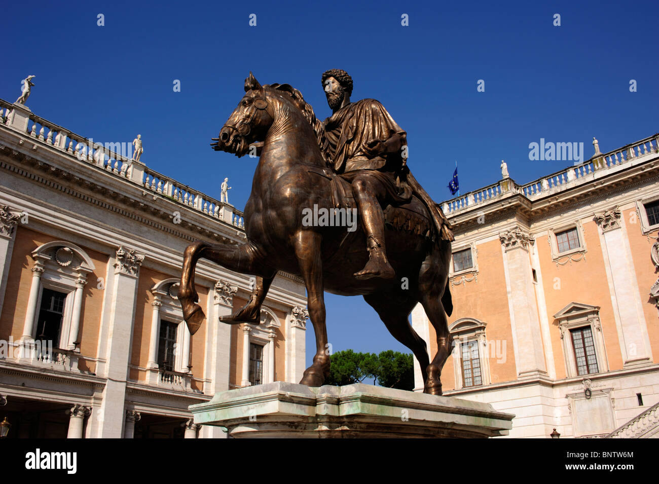 Italy, Rome, Piazza del Campidoglio, statue of Marcus Aurelius Stock ...