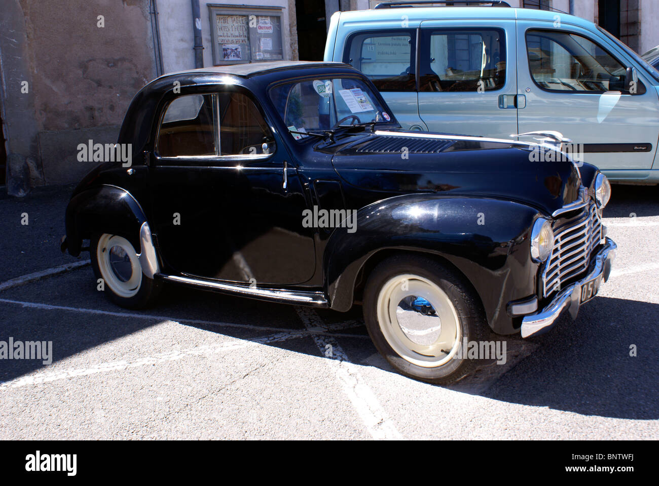 SIMCA SIX HISTORIC CAR Stock Photo - Alamy
