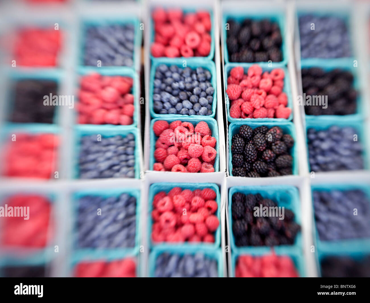 Display of produce baskets hi-res stock photography and images - Alamy