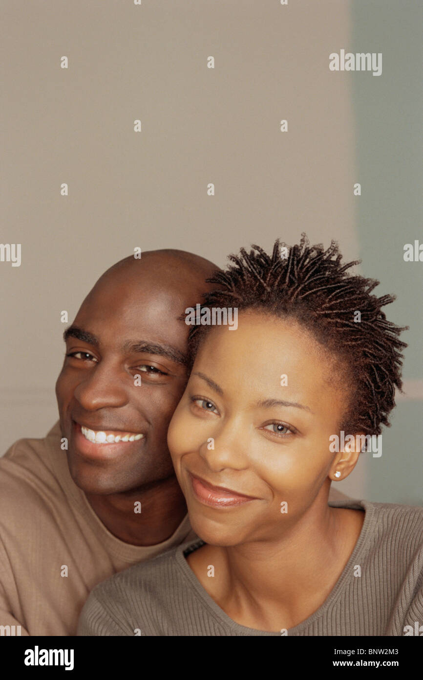 Portrait of a happy couple Stock Photo - Alamy