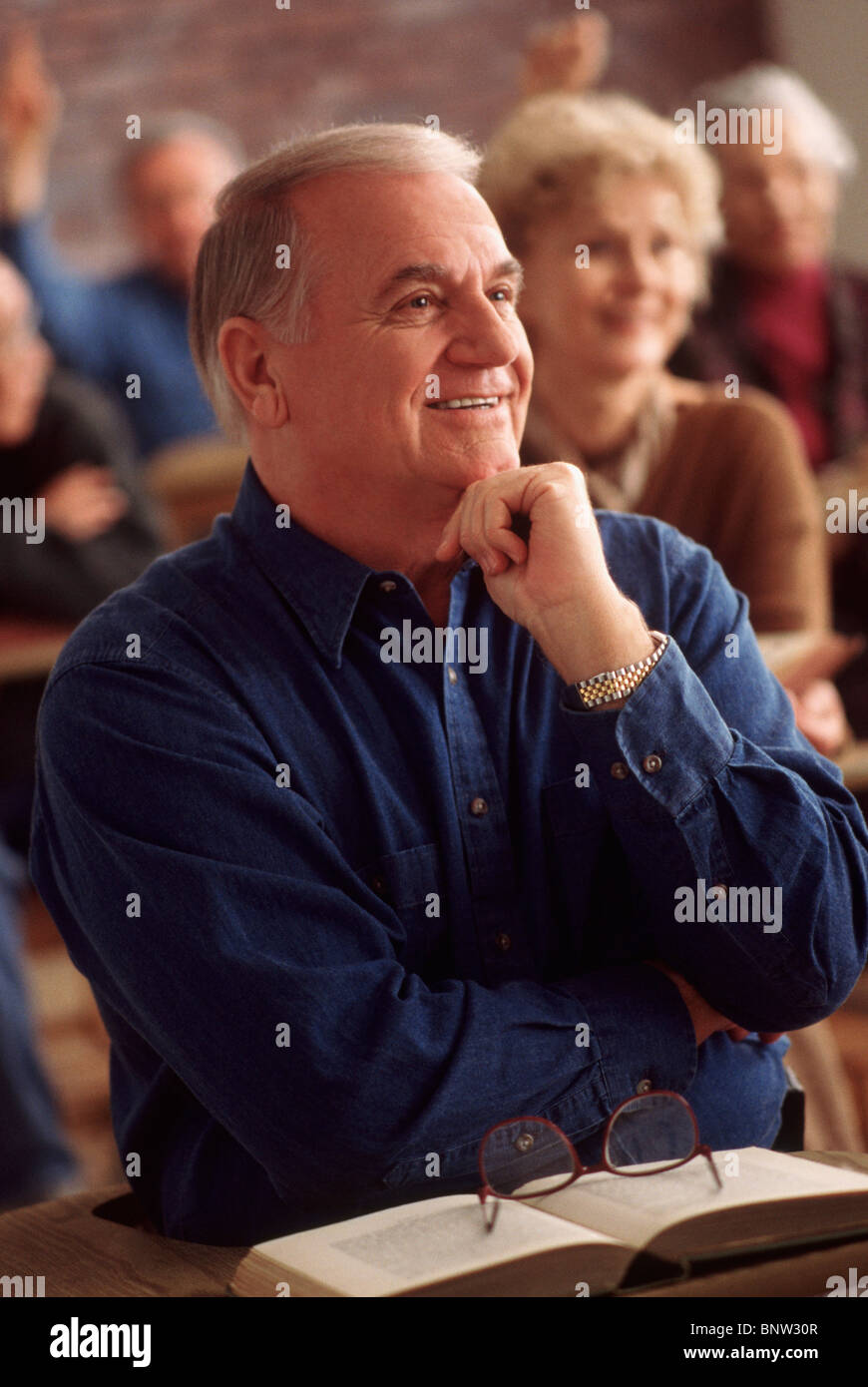 Elderly person student classroom hi-res stock photography and images ...