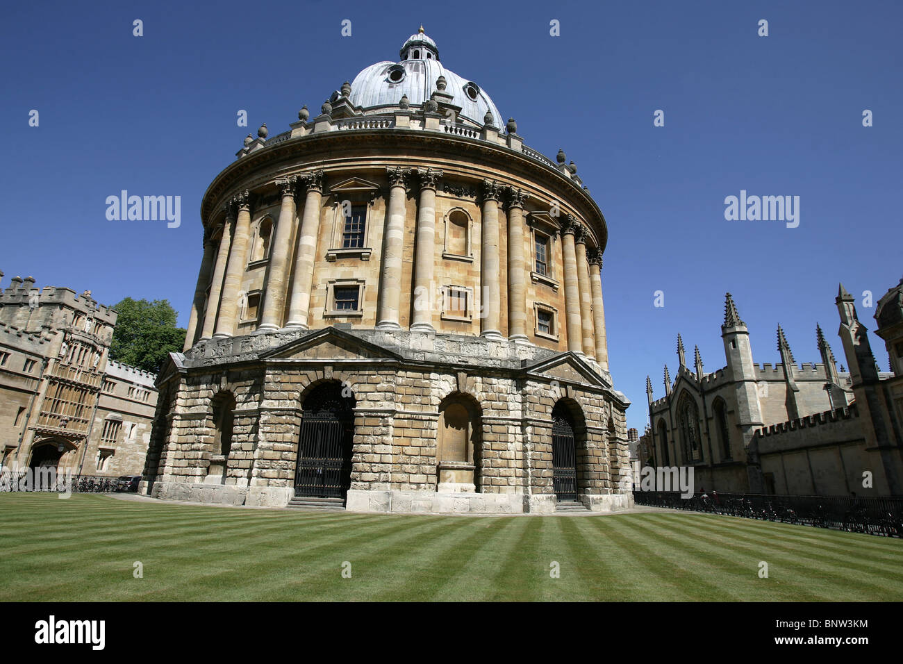 The Radcliffe Camera, Radcliffe Square, Oxford Stock Photo - Alamy