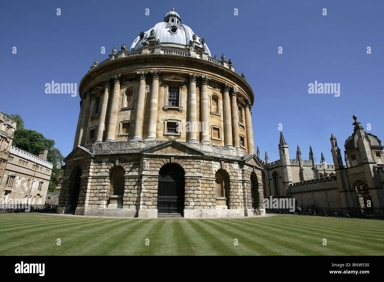 The Radcliffe Camera, Radcliffe Square, Oxford Stock Photo - Alamy