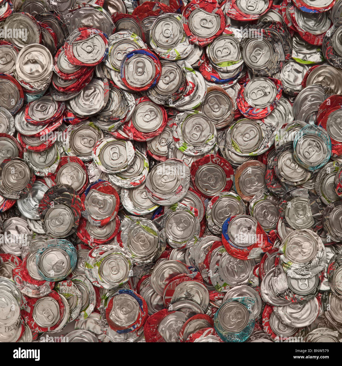Recycling aluminum soda cans hi-res stock photography and images - Alamy