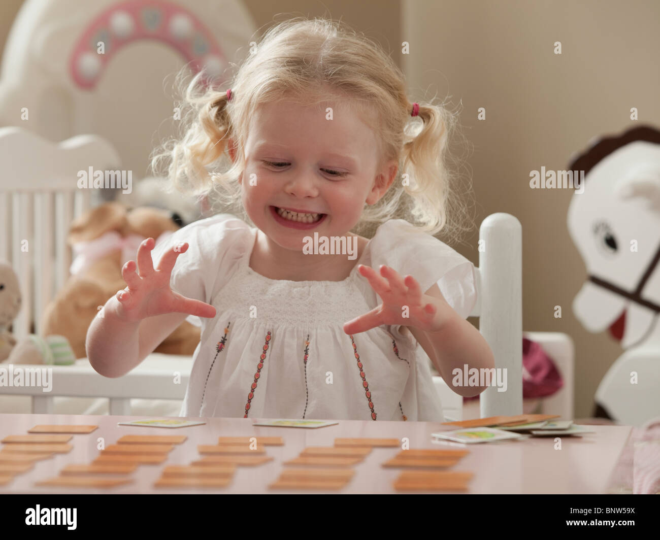 Memory game hi-res stock photography and images - Alamy