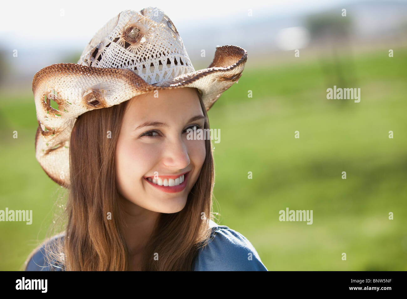 Cowgirl western, looking at camera hi-res stock photography and images ...