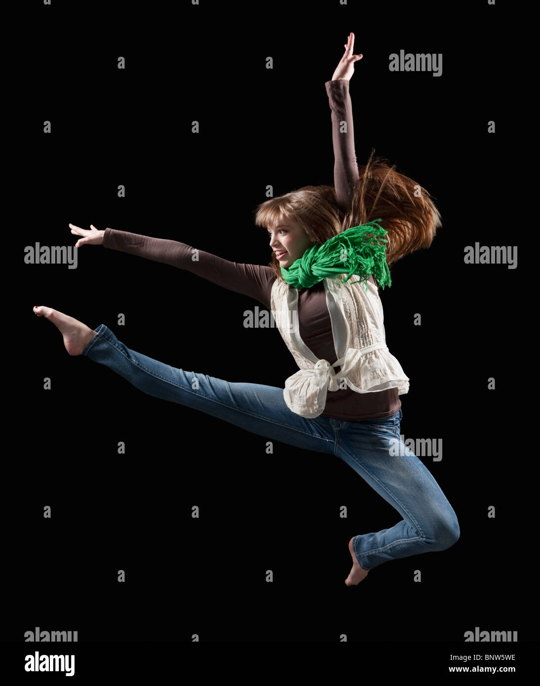 Modern Dance Barefoot High Resolution Stock Photography and Images - Alamy