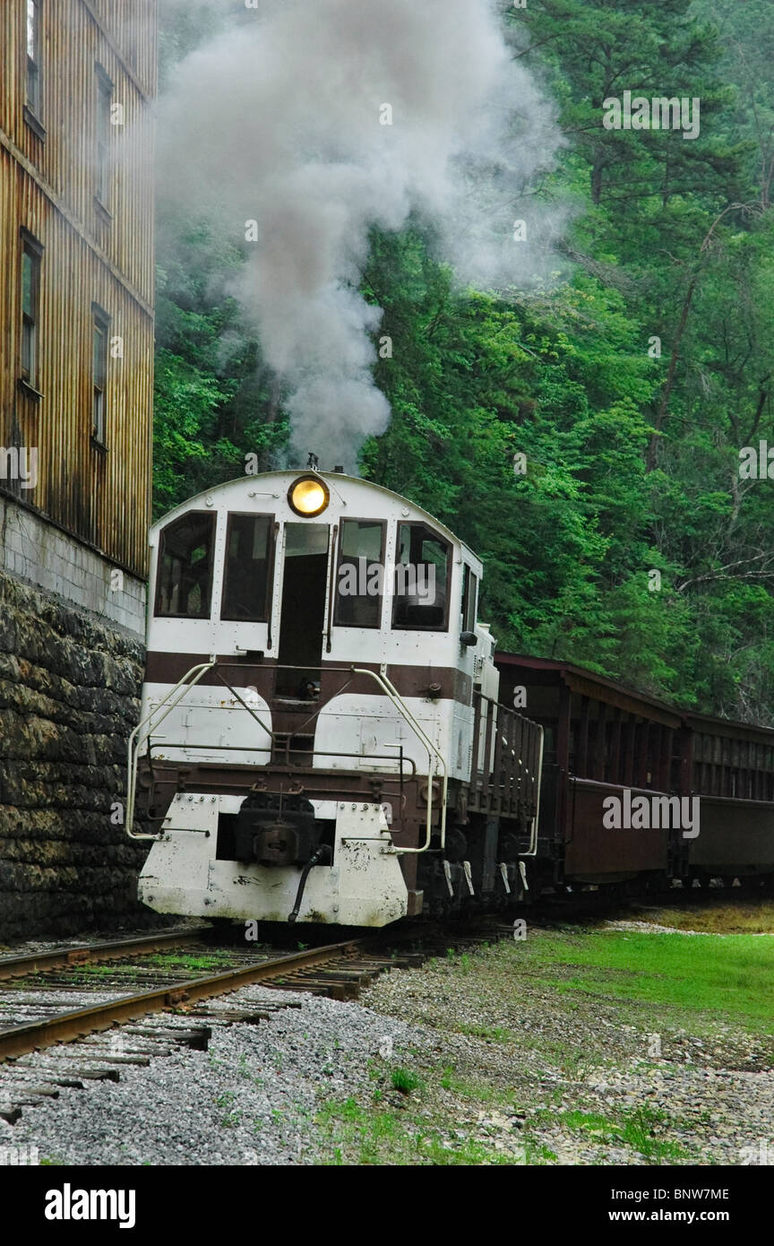Big South Fork Scenic Railway at Barthell Coal Mining Camp, Kentucky ...