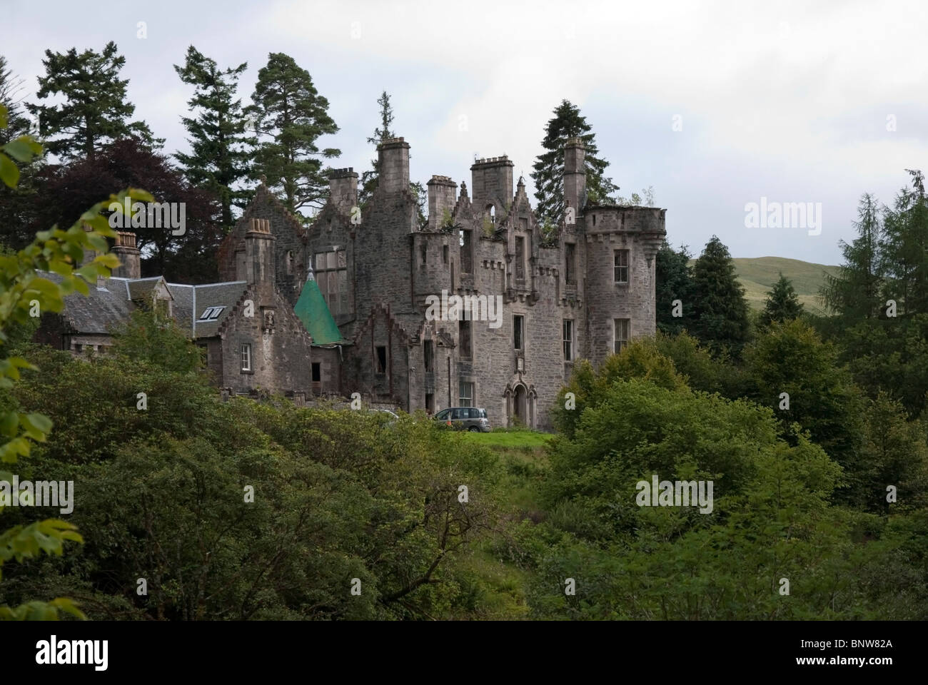 Dunans castle hi-res stock photography and images - Alamy