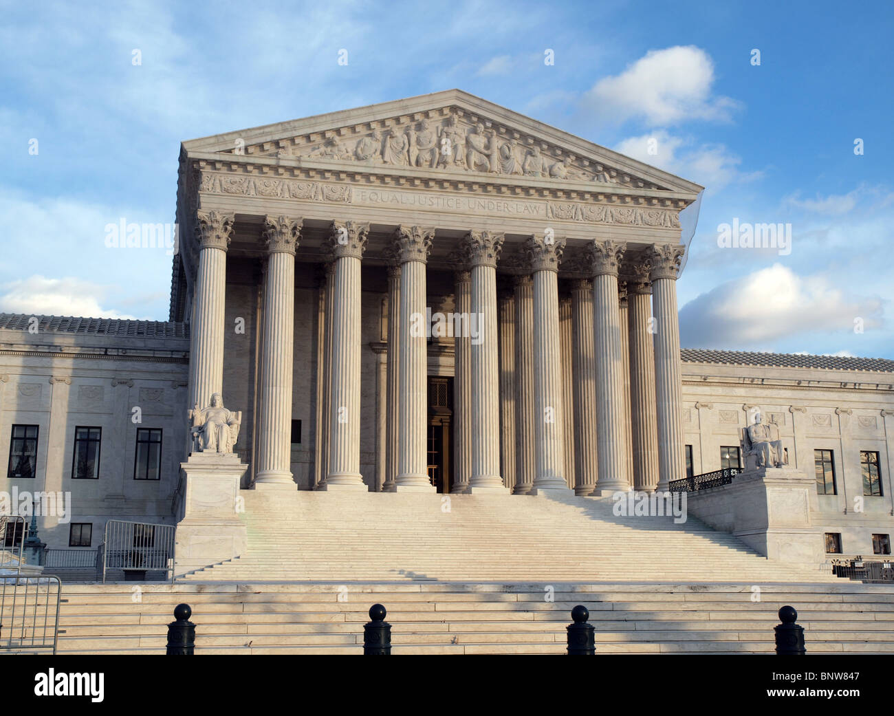 Judicial branch hi-res stock photography and images - Alamy