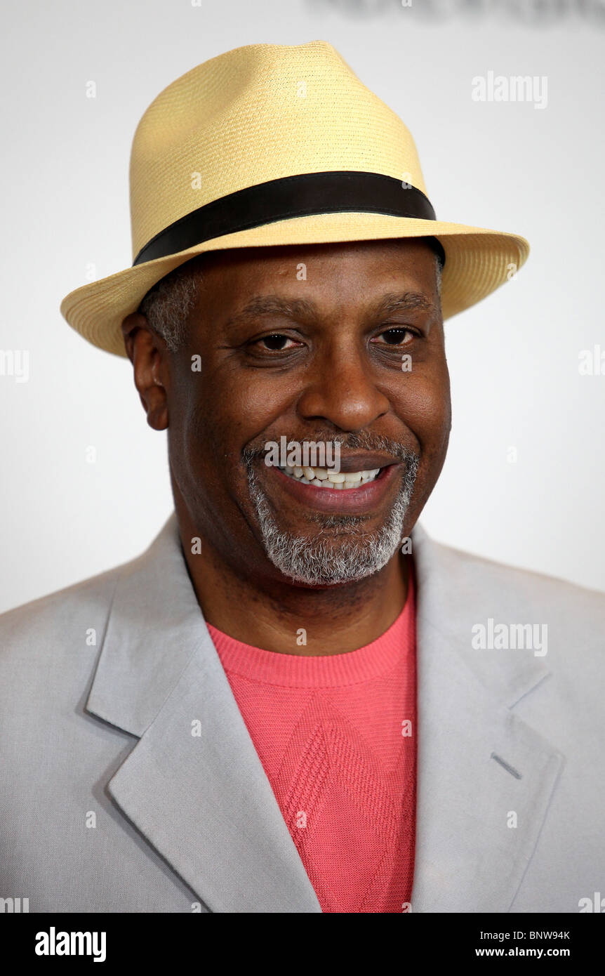 JAMES PICKENS JR. DISNEY ABC TELEVISION GROUP ALL STAR MIXER BEVERLY ...