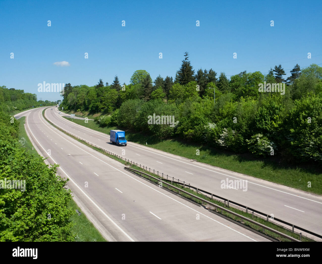 Dual carriageway rural hi-res stock photography and images - Alamy