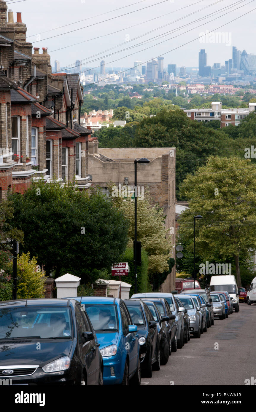 London residential street city view hi-res stock photography and images ...