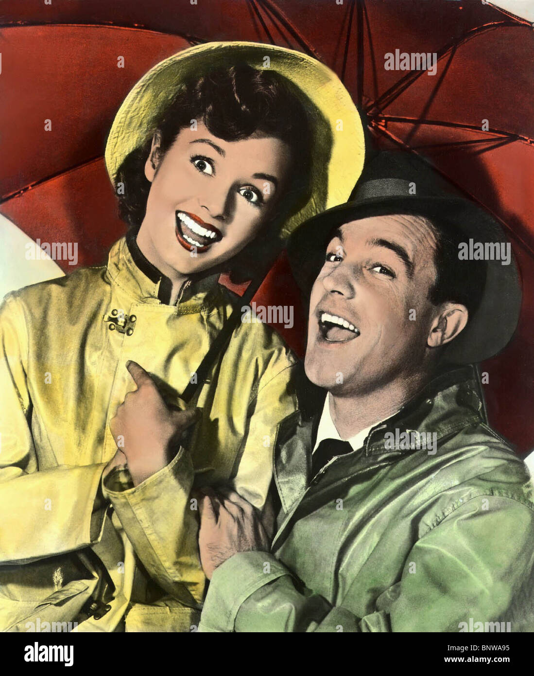 DEBBIE REYNOLDS, GENE KELLY, SINGIN' IN THE RAIN, 1952 Stock Photo - Alamy DEBBIE REYNOLDS, GENE KELLY, SINGIN' IN THE RAIN, 1952 Stock Photo - Alamy