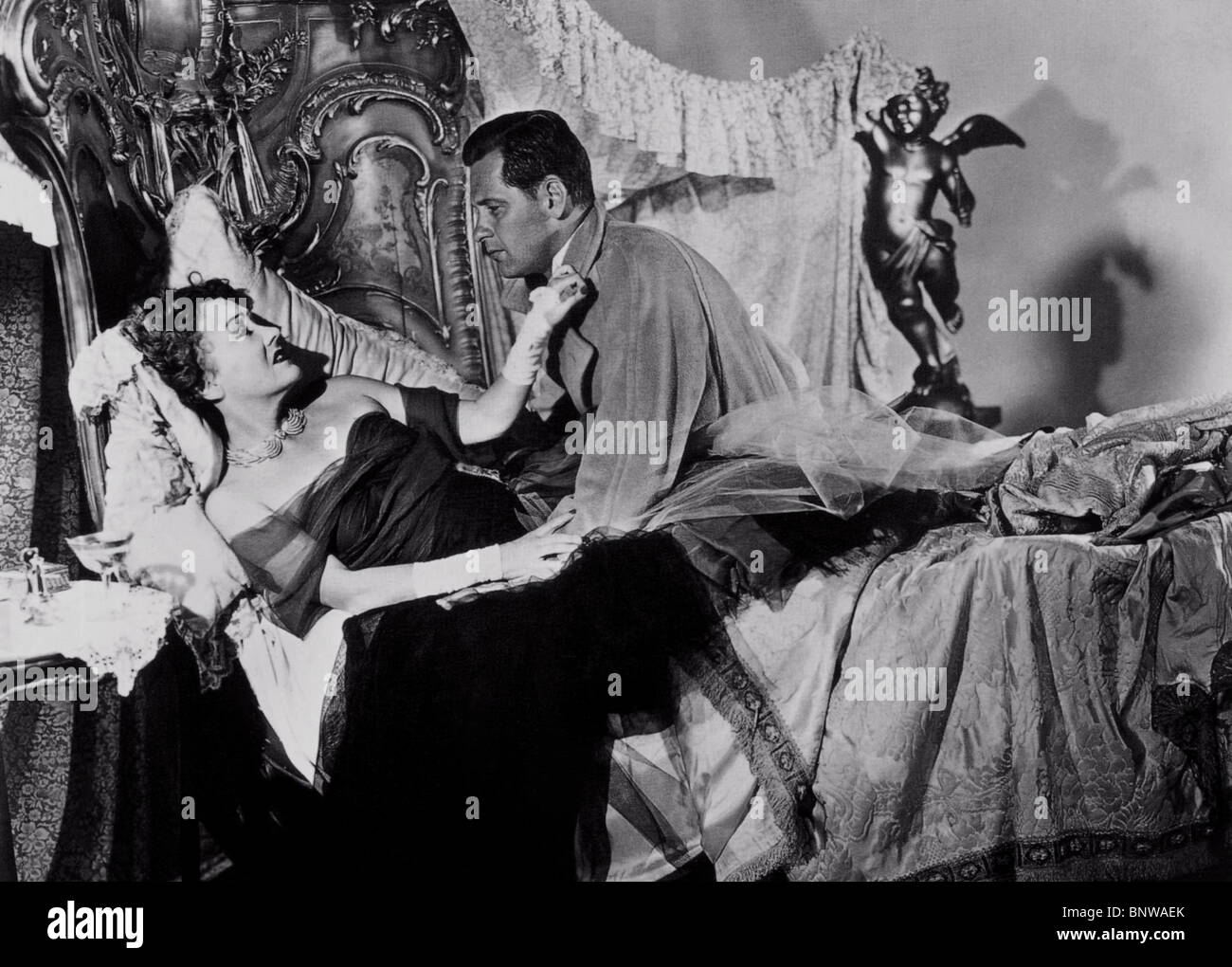 Gloria swanson sunset boulevard hi-res stock photography and images - Alamy