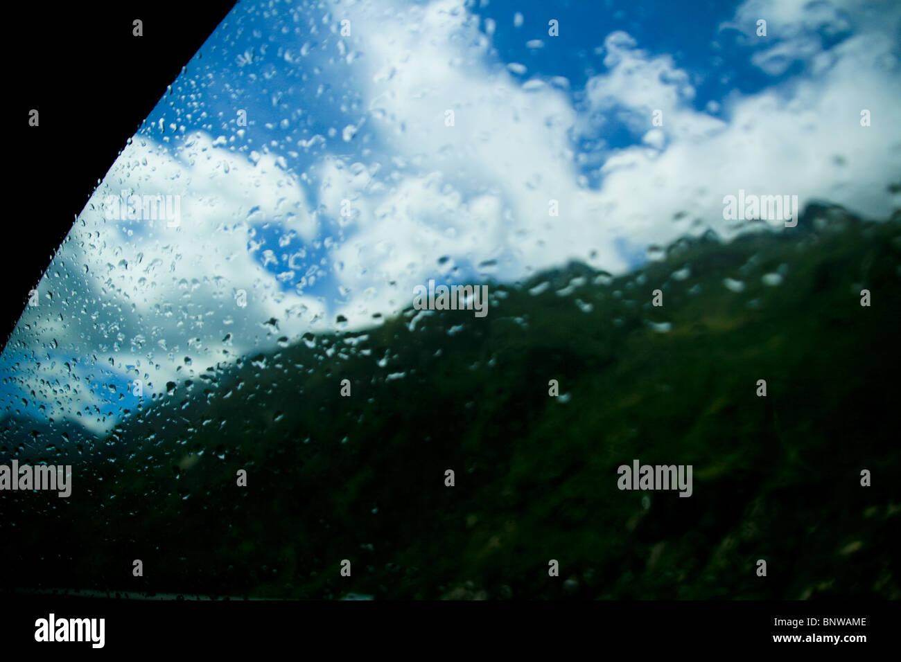 Raindrops on car window Stock Photo - Alamy