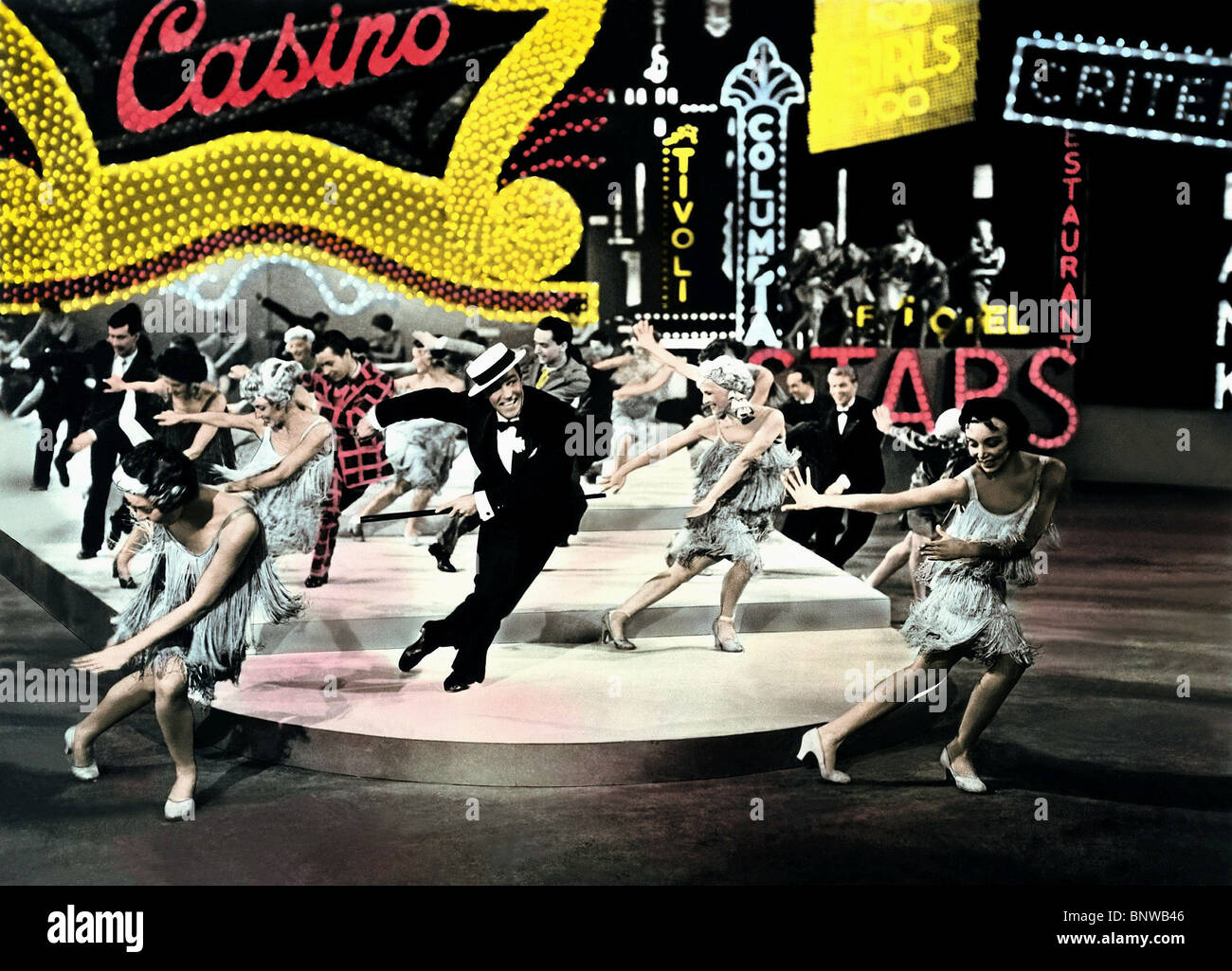 Gene kelly dancing hi-res stock photography and images - Alamy