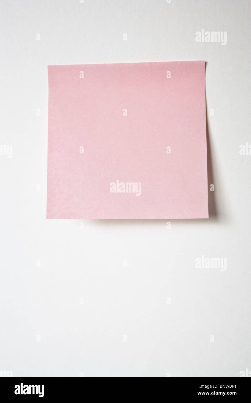 Pink post it hi-res stock photography and images - Alamy