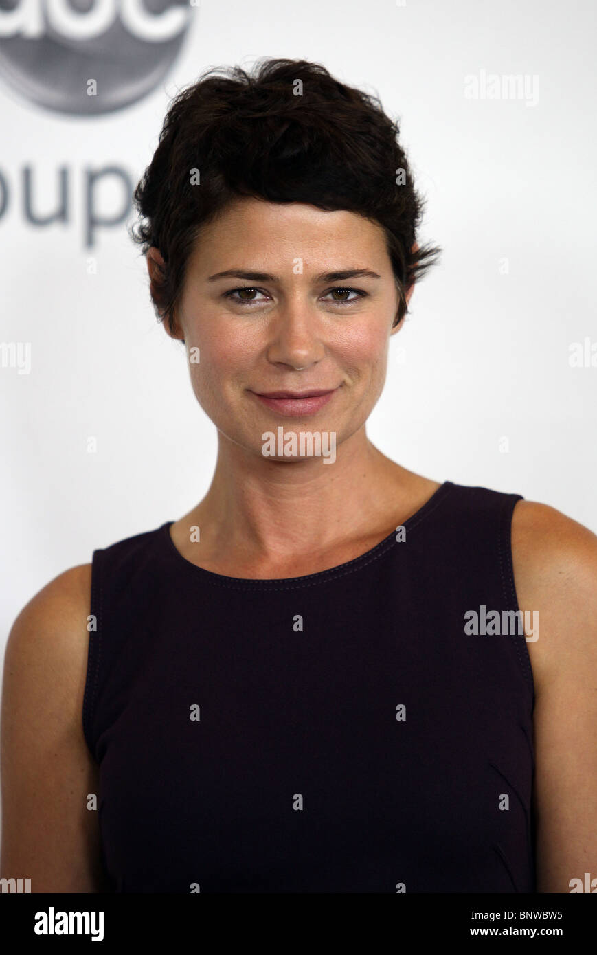 Maura tierney hi-res stock photography and images - Alamy