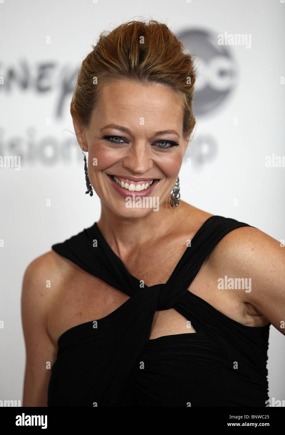 JERI RYAN DISNEY ABC TELEVISION GROUP ALL STAR MIXER BEVERLY HILLS ...