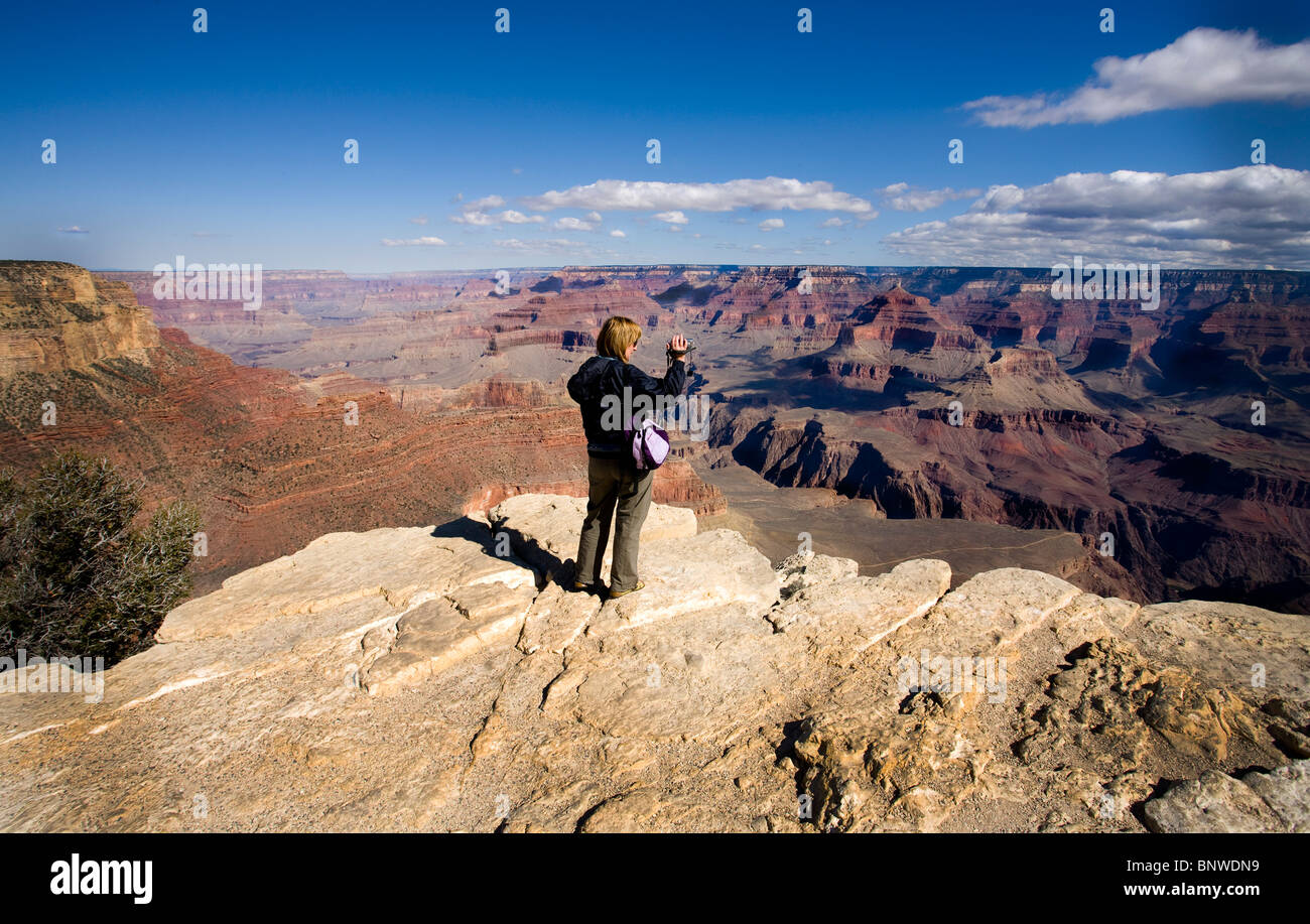 Edge of canyon hi-res stock photography and images - Alamy