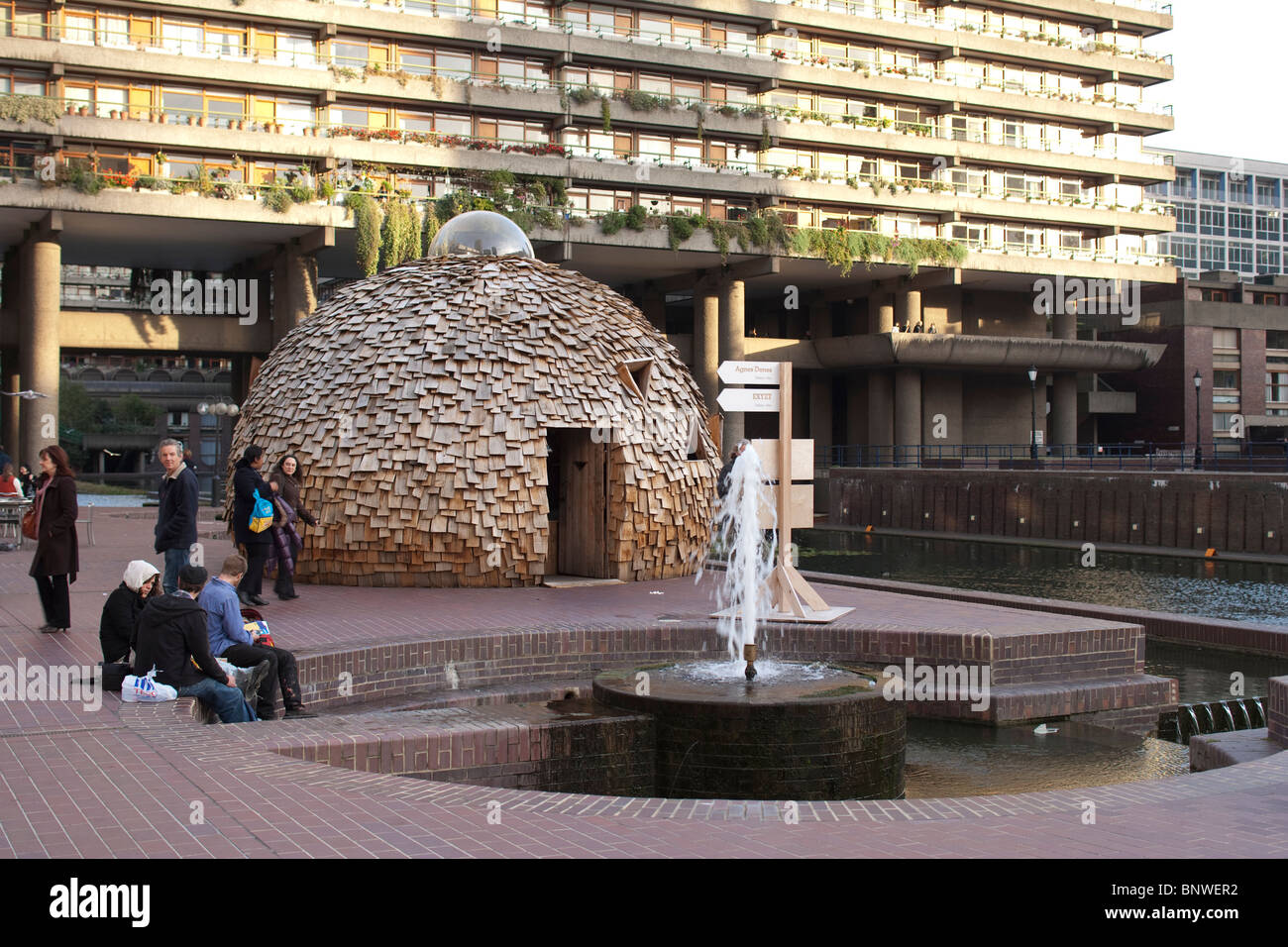 Heather and Ivan Morison Sculpture in the Barbican, London Stock Photo ...