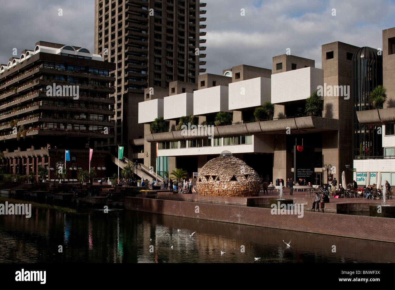 Heather and Ivan Morison Sculpture in the Barbican, London Stock Photo ...