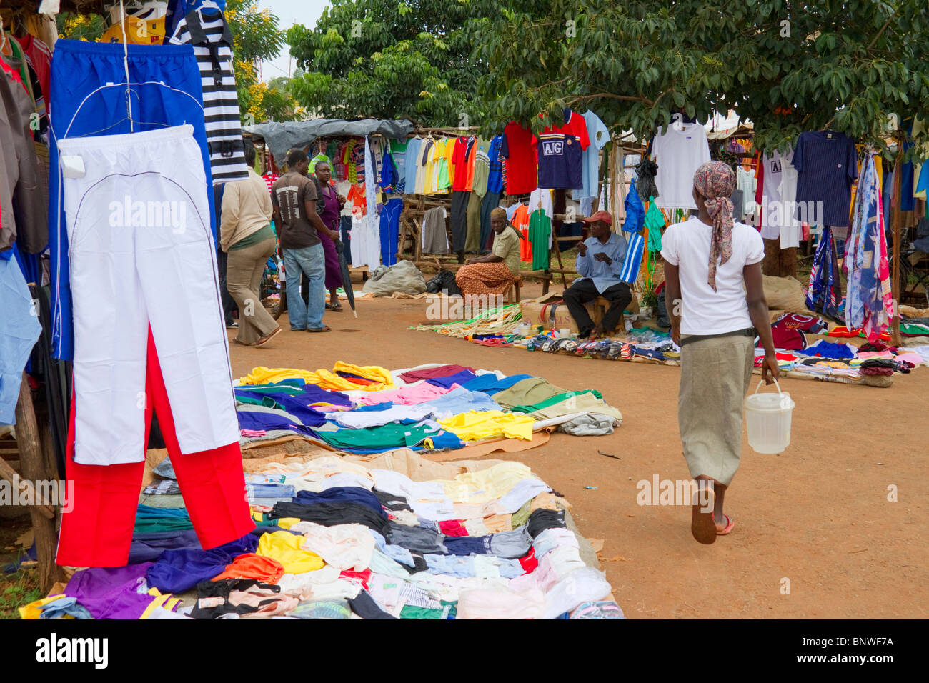 The african flea market hi-res stock photography and images - Alamy