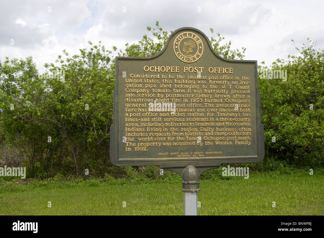 The Ochopee Post Office is the smallest post office in the United ...