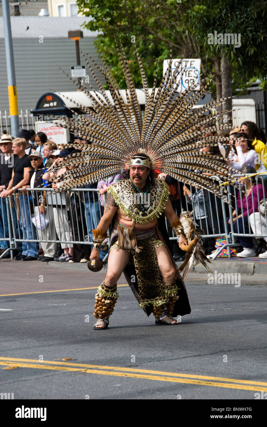 California: San Francisco Carnaval festival parade in the Mission ...