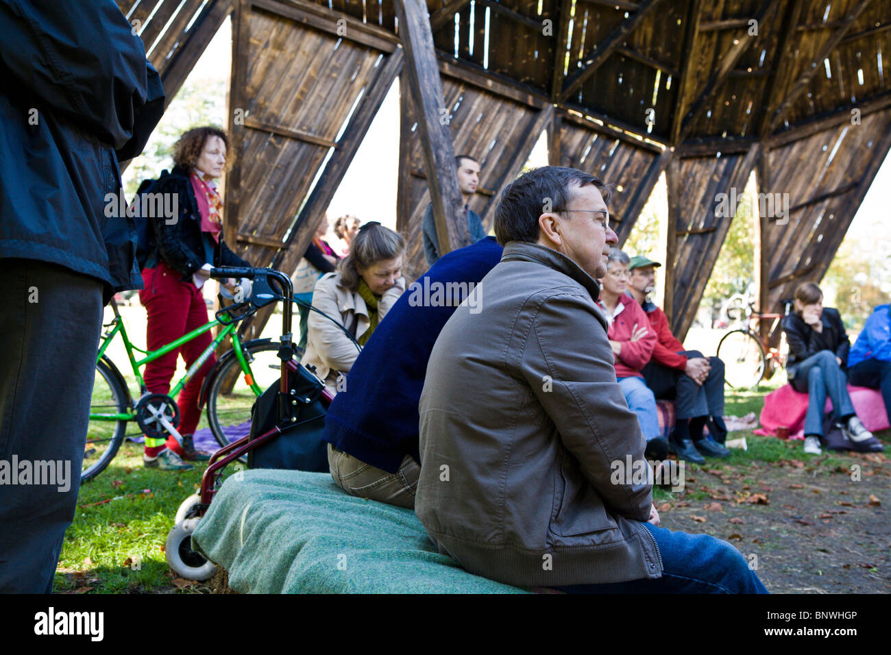 Heather and Ivan Morison Sculpture in Victoria Park, Bristol Stock ...