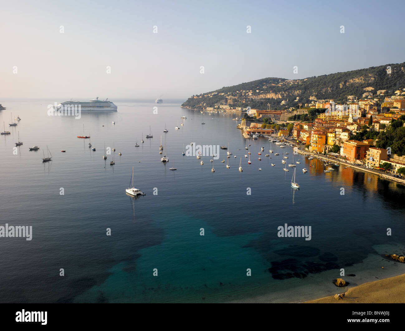 France, French Riviera: Bay of Villefranche-sur-mer Stock Photo - Alamy