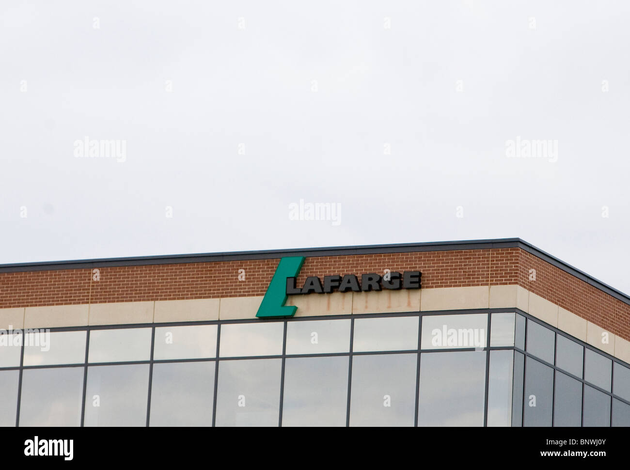 Lafarge logo hi-res stock photography and images - Alamy