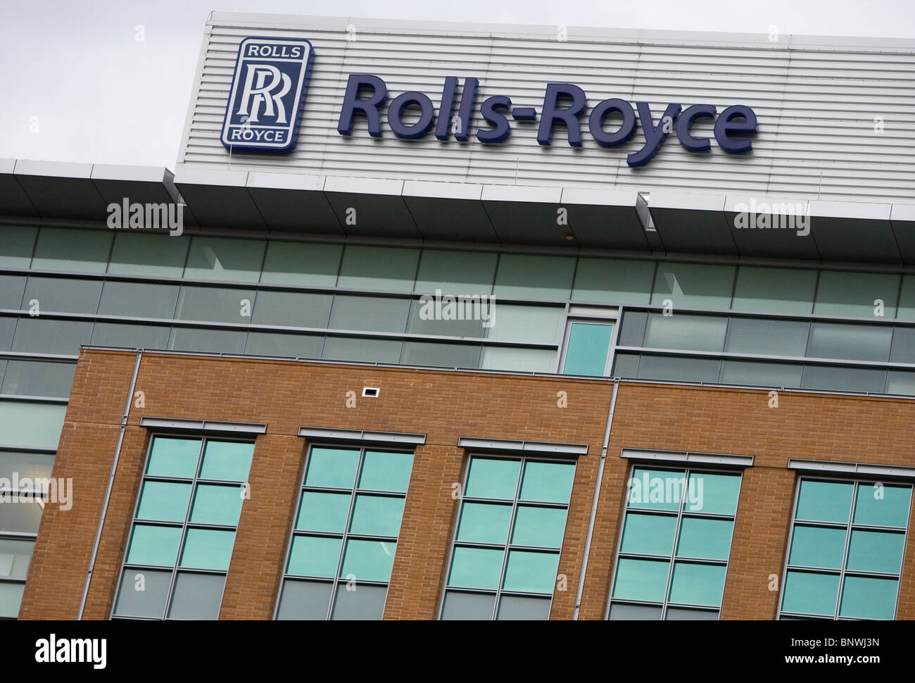 Rolls royce sign hi-res stock photography and images - Alamy